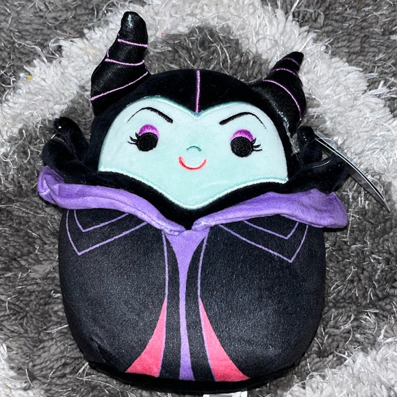 Squishmallows | Toys | Nwt Disney Villain Maleficent Squishmallow ...